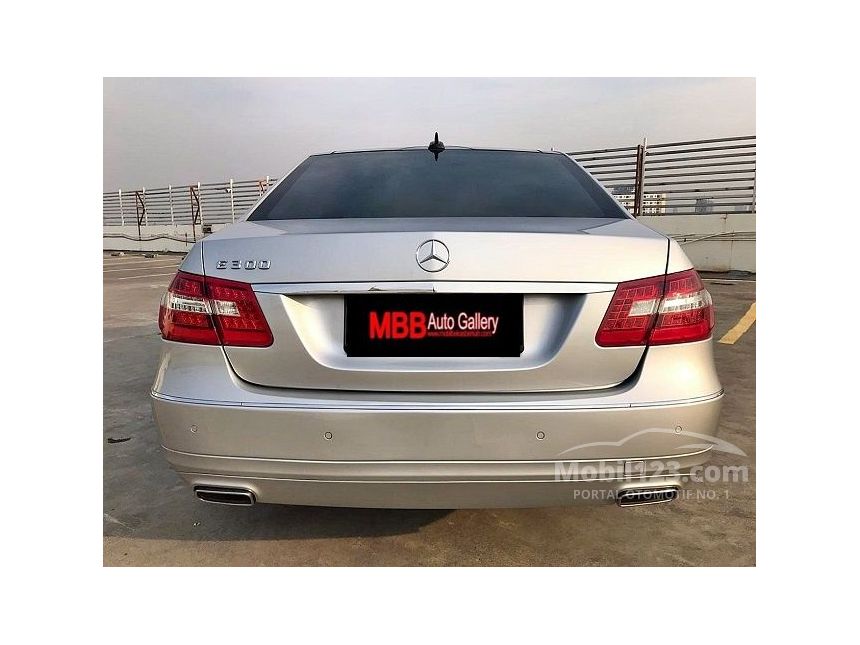 Jual Mobil Mercedes-Benz E300 2011 Avantgarde AMG 3.0 di DKI Jakarta ...