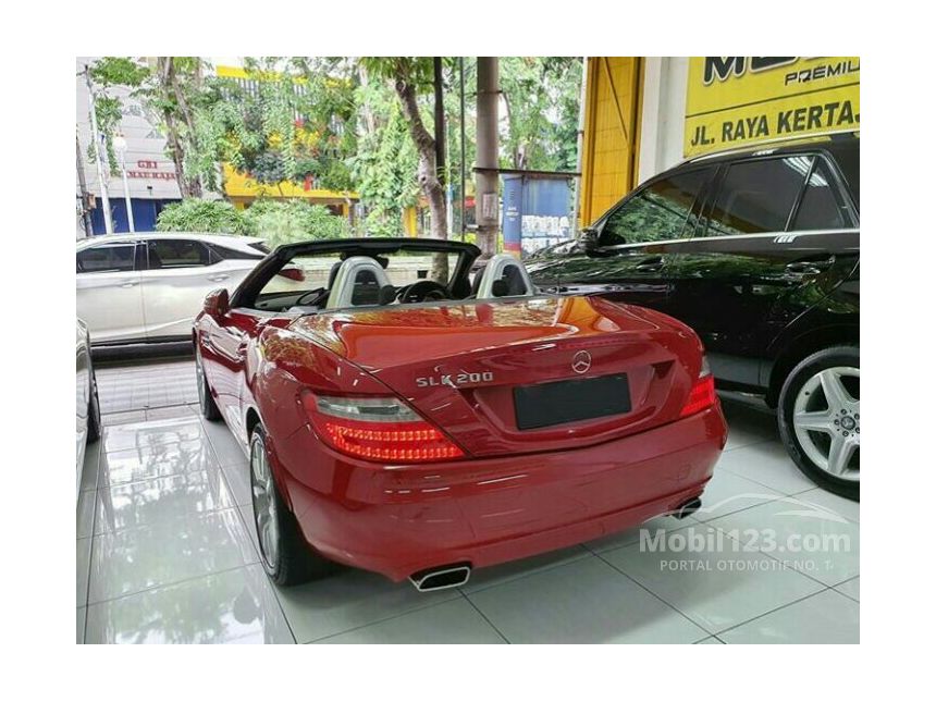 Jual Mobil Mercedes-Benz SLK200 2012 CGI 1.8 di Jawa Timur Automatic ...