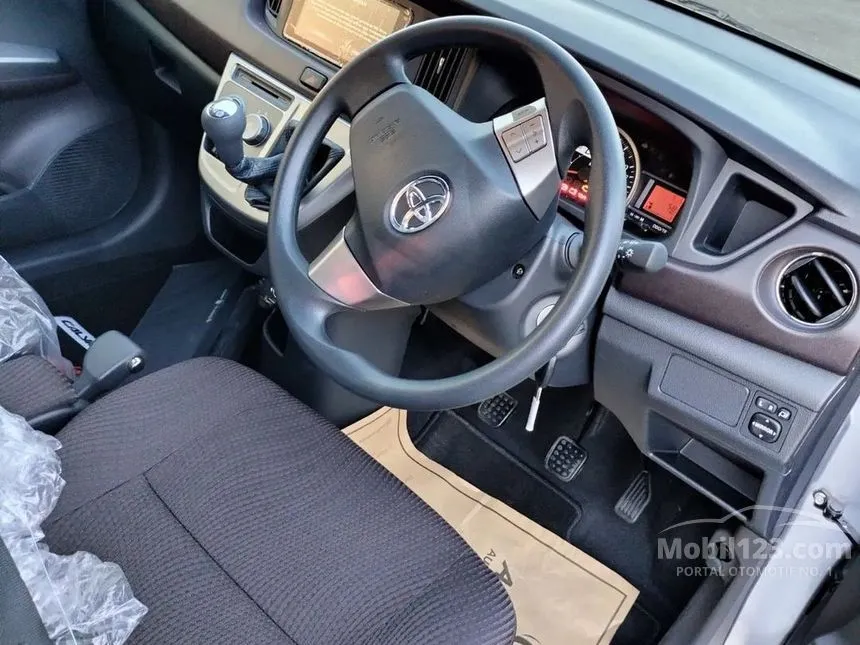 Jual Mobil Toyota Calya 2022 G 1.2 di Jawa Timur Manual MPV Silver Rp ...