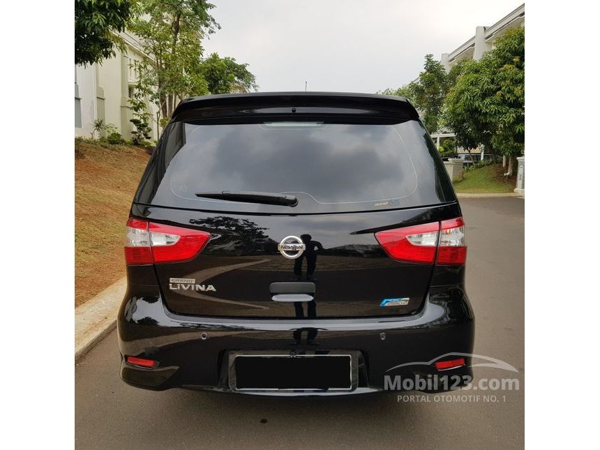 Jual Mobil Nissan Grand Livina 2016 SV 1.5 di Banten Automatic MPV ...