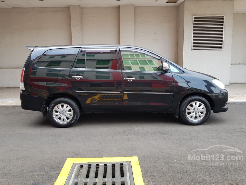 Jual Mobil Toyota Kijang Innova 2010 V 2.0 di DKI Jakarta Automatic MPV ...