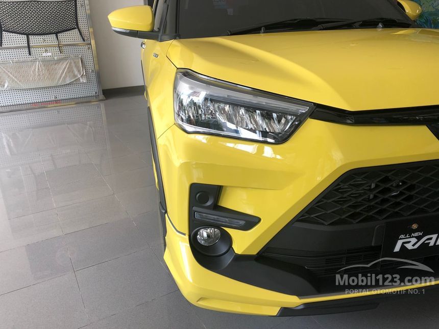 Jual Mobil Toyota Raize 2021 GR Sport 1.0 di Jawa Barat Automatic Wagon ...