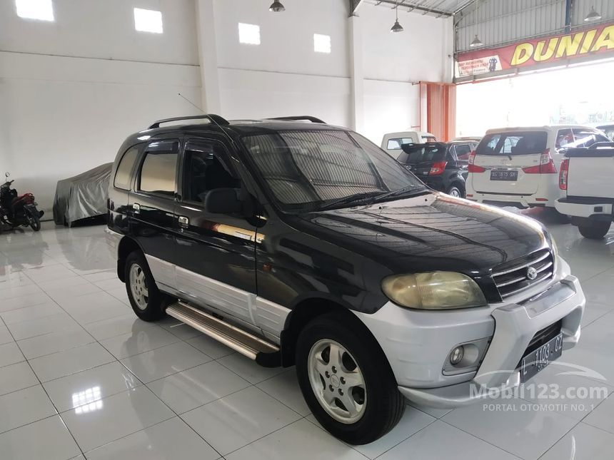 Jual Mobil Daihatsu Taruna 2000 CSX 1.5 di Jawa Timur Manual SUV Hitam ...
