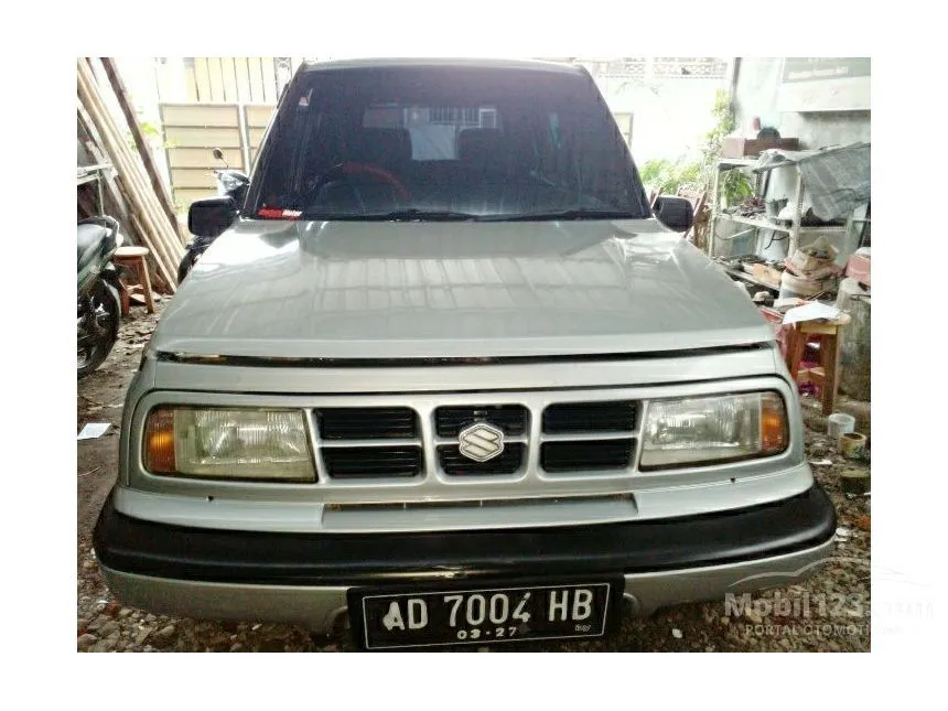 Jual Mobil Suzuki Sidekick 2000 1.6 di Jawa Tengah Manual SUV Abu-abu ...