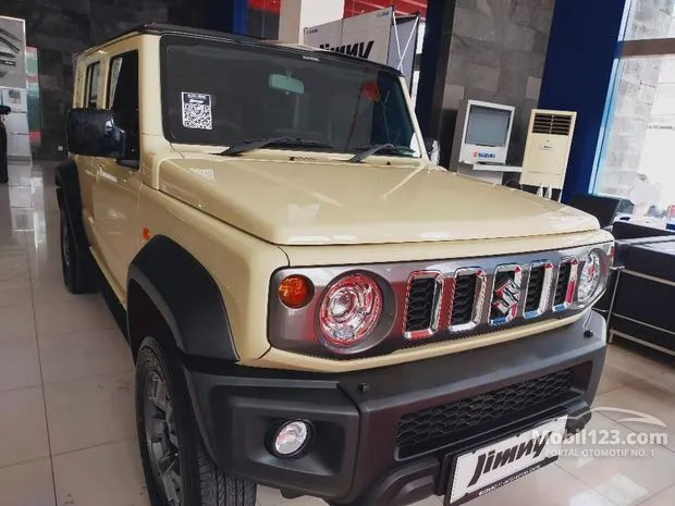 Jual Suzuki Jimny Automatic Bekas di Surabaya Harga Kredit Murah | Mobil123