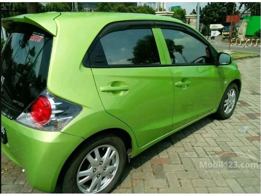Jual Mobil Honda Brio 2013 E 1.3 di DKI Jakarta Automatic Hatchback ...