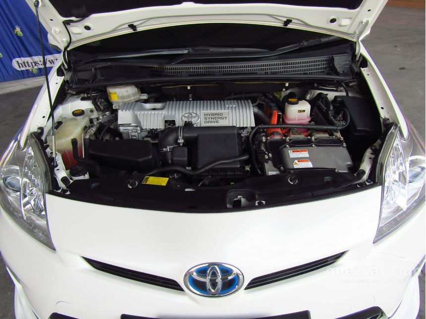 Toyota Prius 2014 TRD Sportivo 1.8 in กรุงเทพและปริมณฑล Automatic ...