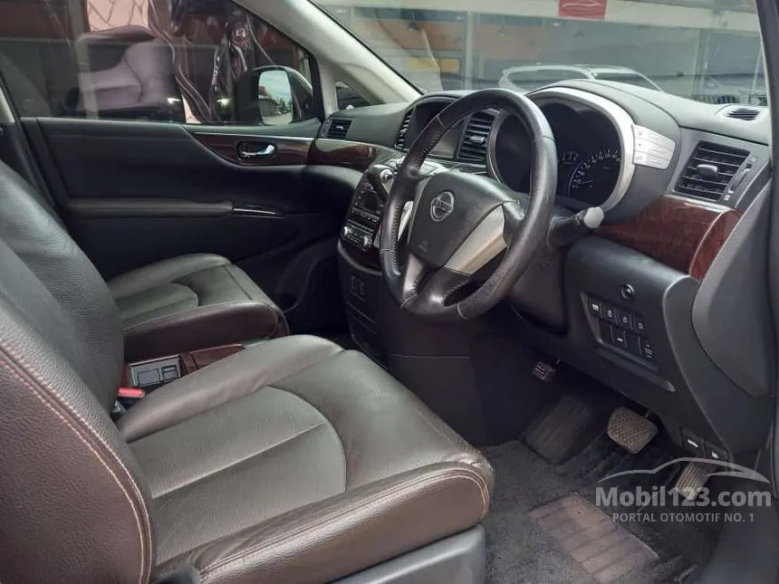 Jual Mobil Nissan Elgrand 2013 Highway Star 3.5 di DKI Jakarta Automatic MPV Silver Rp 300.000. ...