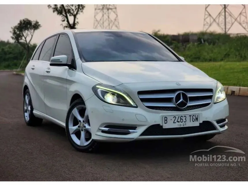 Jual Mobil Mercedes-Benz B200 2013 Sport 1.6 di Banten Automatic ...