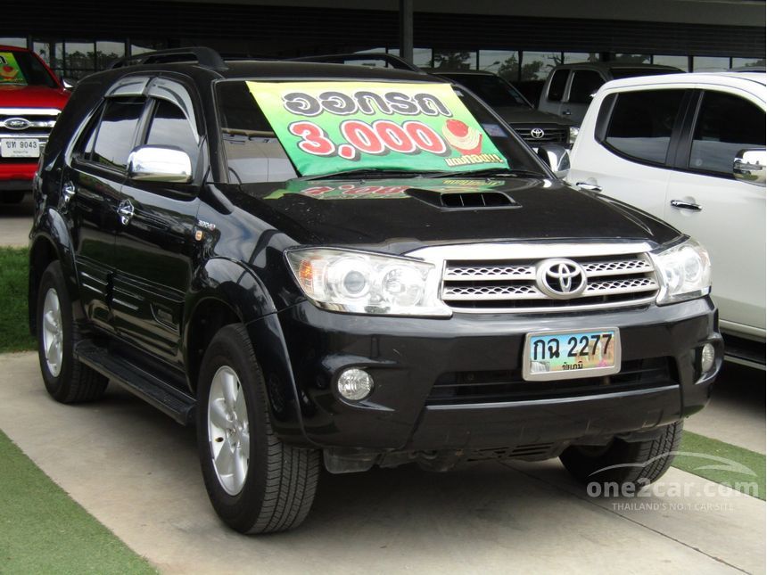 2009 Toyota Fortuner 3.0 (ปี 08-11) V SUV AT for sale on One2car