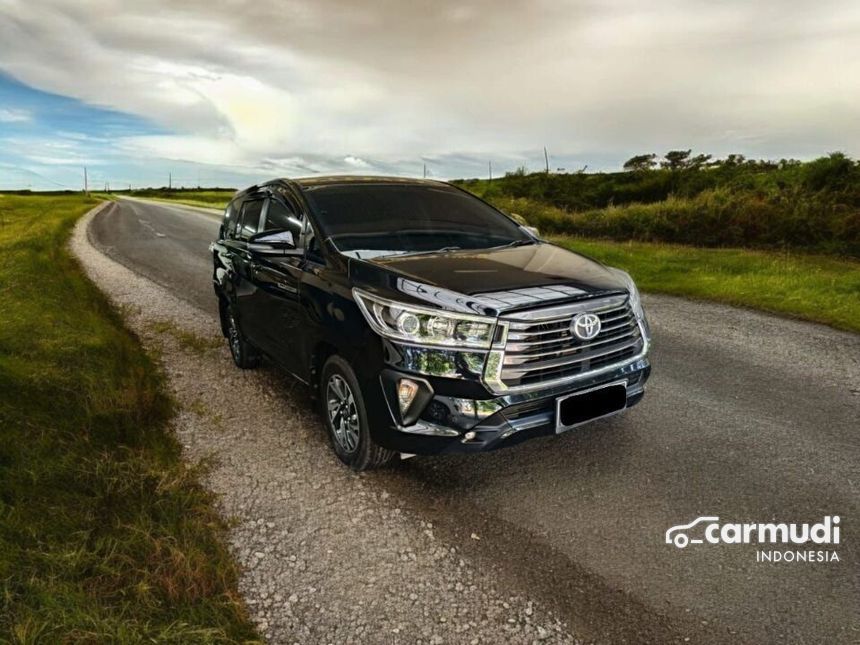 Toyota Kijang Innova 2021 Venturer 50th Anniversary 2.4 in Jawa Timur ...