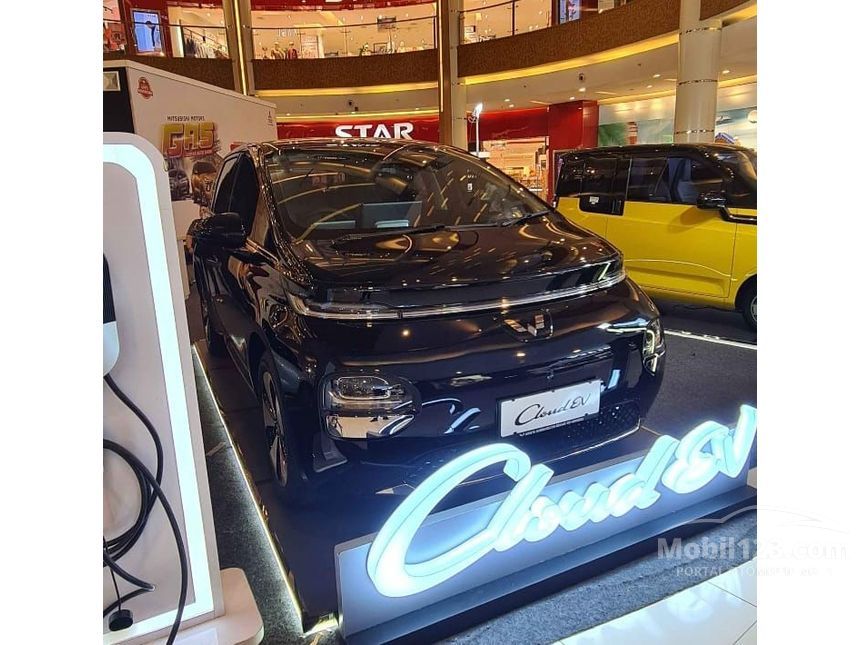 Jual Mobil Wuling Cloud EV 2024 EV di DKI Jakarta Automatic Hatchback ...