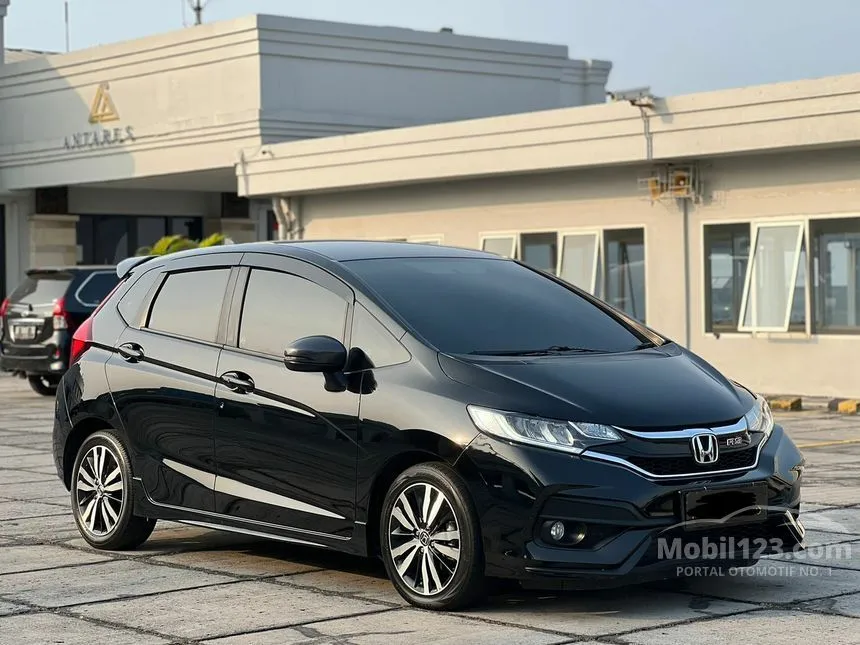 Jual Mobil Honda Jazz 2018 RS 1.5 di Jawa Barat Automatic Hatchback ...