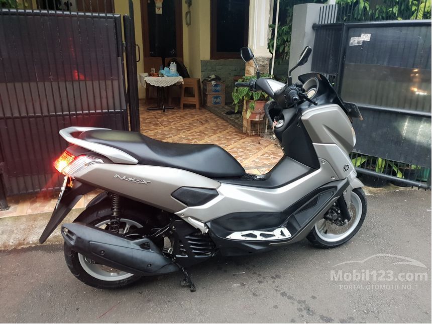 Jual Motor Yamaha N-MAX 2016 150 Automatic 0.2 di DKI Jakarta Automatic ...