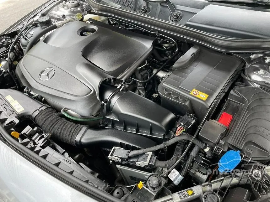 2015 Mercedes-Benz A180 BlueEFFICIENCY 1.6 W176 (ปี 12-16) AMG Sport ...