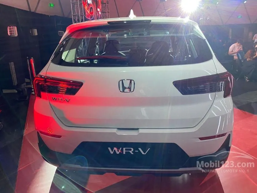 Jual Mobil Honda WR-V 2022 E 1.5 di DKI Jakarta Automatic Wagon Putih ...