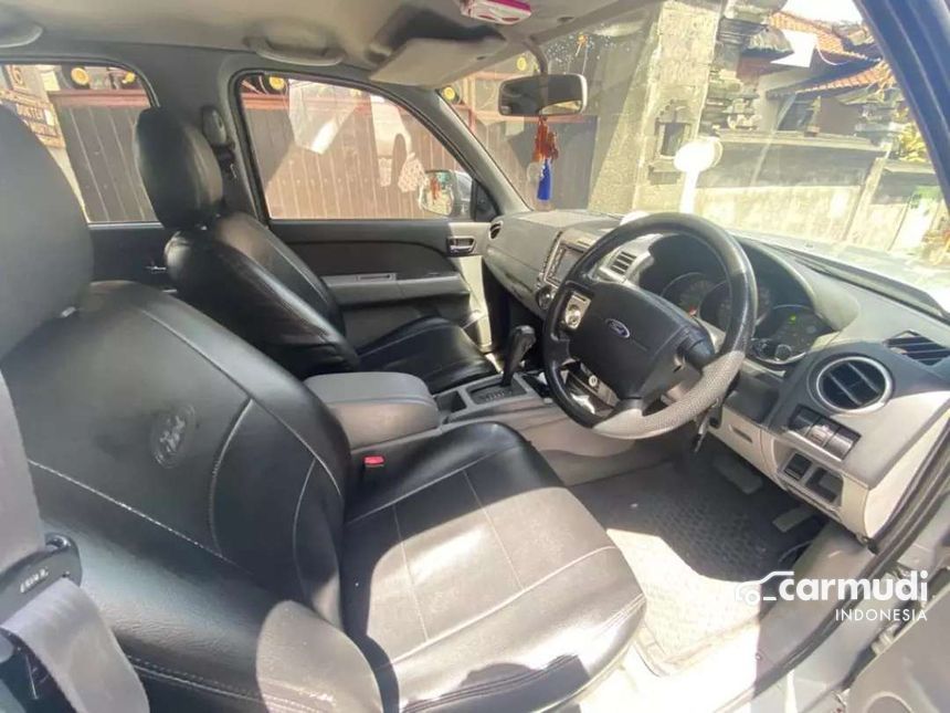 Jual Mobil Ford Ranger 2009 XLT 3.0 di Bali Automatic Pick-up Abu-abu ...