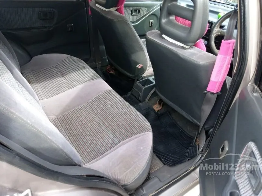 Jual Mobil Daihatsu Charade 1990 Classy 1.3 di Jawa Timur Manual Sedan ...