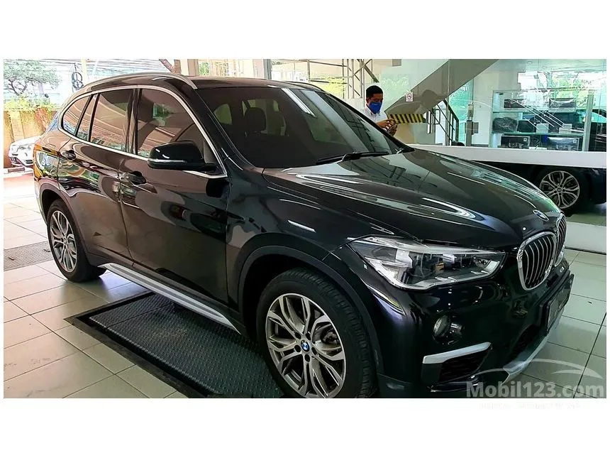 Jual Mobil BMW X1 2019 sDrive18i xLine 1.5 di Jawa Timur Automatic SUV ...