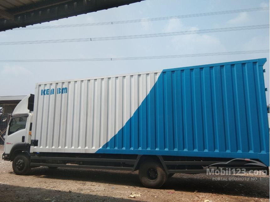 Jual Mobil Isuzu Giga 2018 7.8 di DKI Jakarta Manual Trucks Putih Rp ...