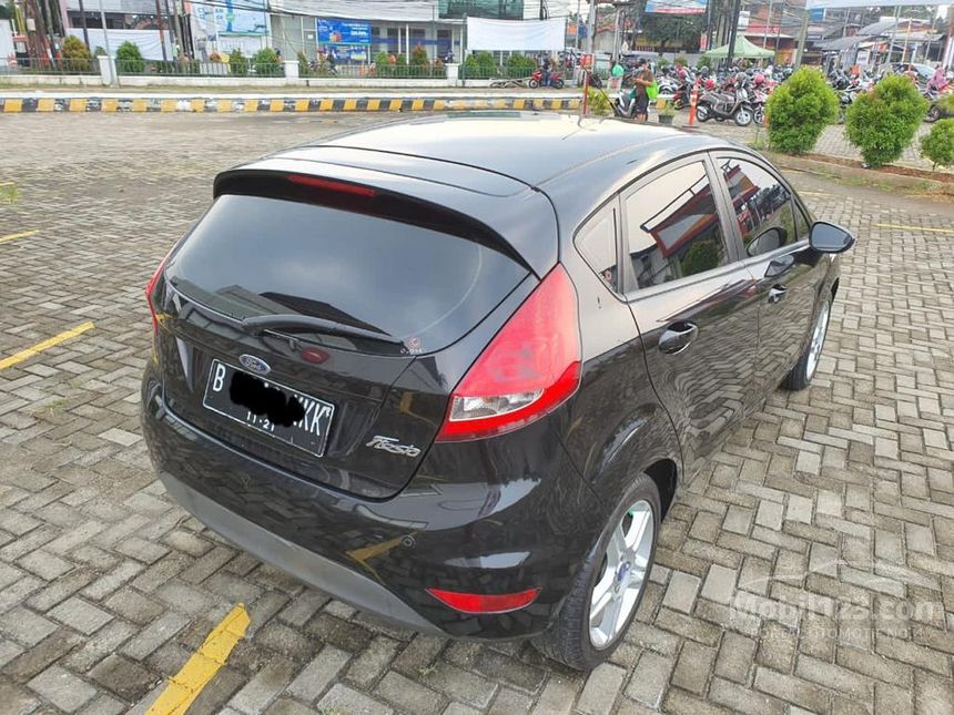 Jual Mobil Ford Fiesta 2011 Trend 1.4 di Jawa Barat Automatic Hatchback ...