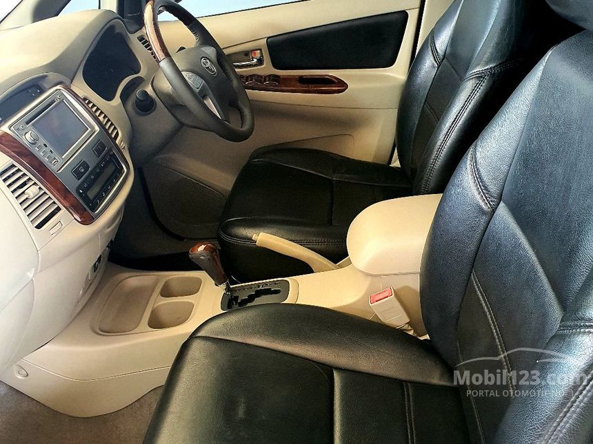 Jual Mobil Toyota Kijang Innova 2012 V 2.0 di Banten Automatic MPV ...