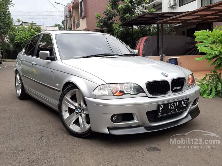 Jual Mobil BMW 325i 2001 E46 2.5 di DKI Jakarta Automatic Sedan Silver ...
