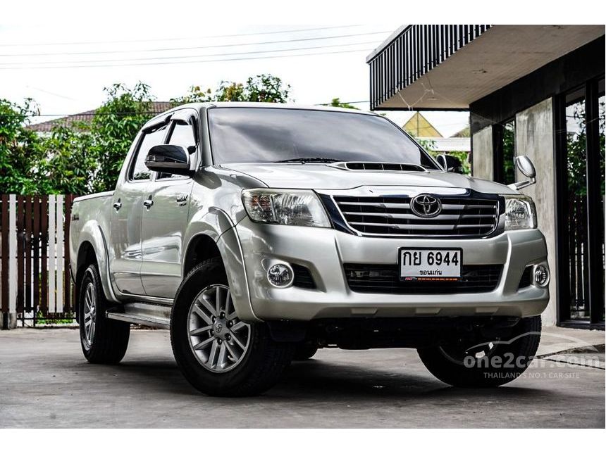 Toyota Hilux Vigo 2011 CHAMP DOUBLE CAB (ปี 11-15) E Prerunner VN Turbo 2.5 เกียร์ธรรมดา สีเงิน ...
