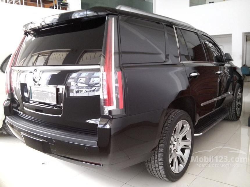 Jual Mobil Cadillac Escalade 2015 V8 6.2 Automatic 6.2 di DKI Jakarta ...