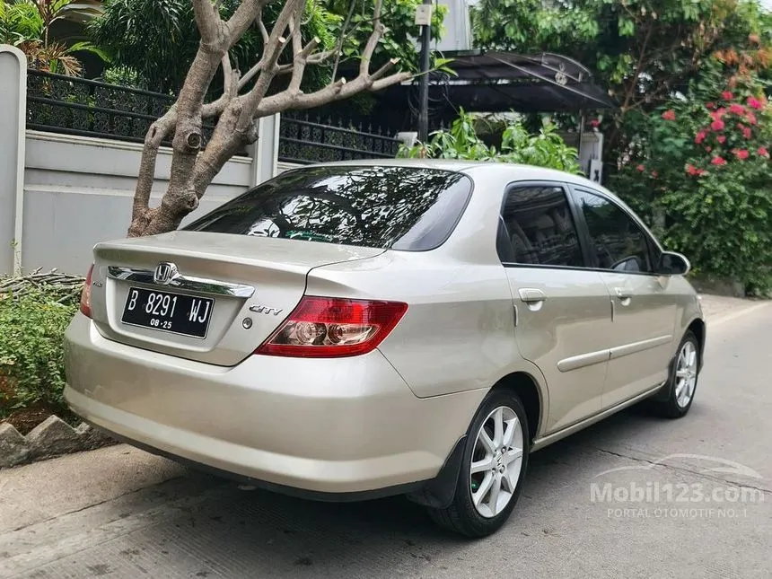 Jual Mobil Honda City 2005 VTEC 1.5 di DKI Jakarta Manual Sedan Silver ...