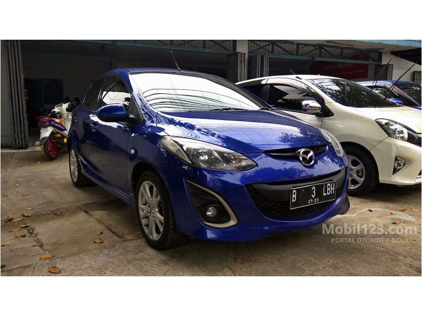 Jual Mobil Mazda 2 2010 R 1.5 di Jawa Barat Automatic Hatchback Biru Rp ...