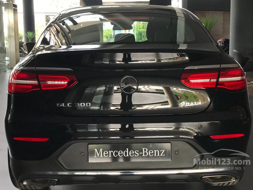 Jual Mobil Mercedes-Benz GLC300 2019 AMG 4MATIC 2.0 di DKI Jakarta ...