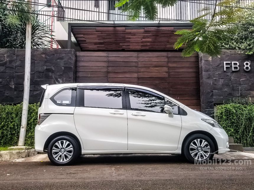 Jual Mobil Honda Freed 2014 E 1.5 di Jawa Barat Automatic MPV Putih Rp 175.000.000 - 7195548 ...