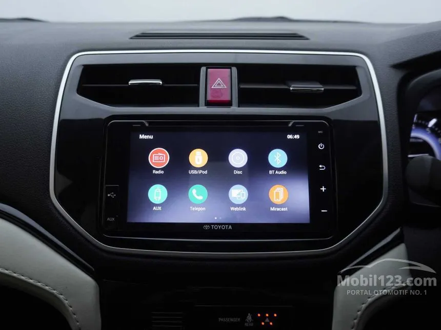 Jual Mobil Toyota Rush 2018 TRD Sportivo 1.5 di Jawa Barat Automatic ...