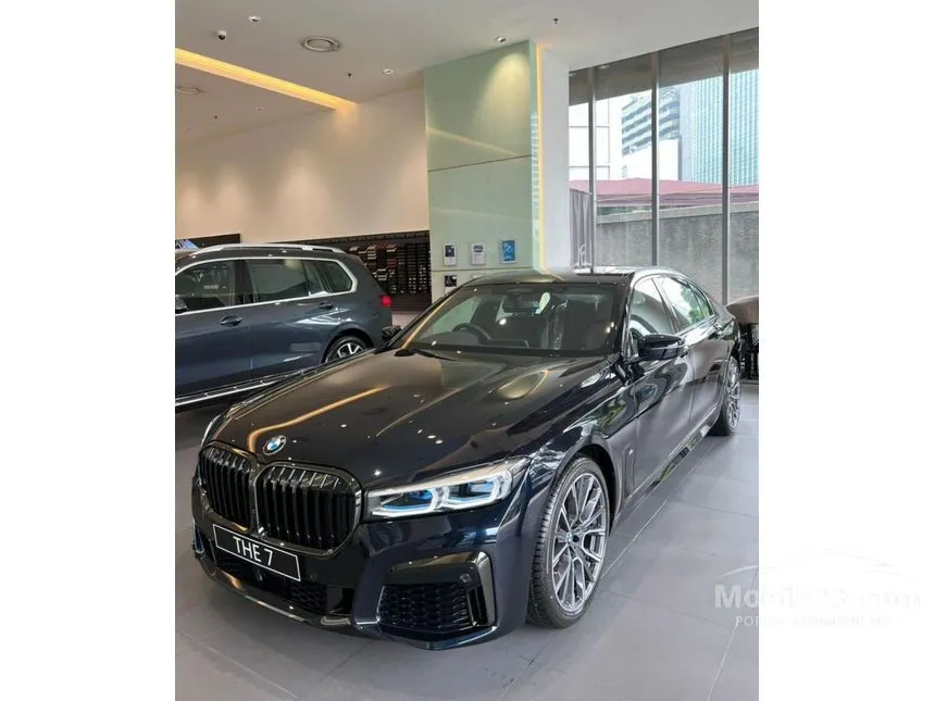 Jual Mobil BMW 730Li 2022 M Sport 2.0 di DKI Jakarta Automatic Sedan ...