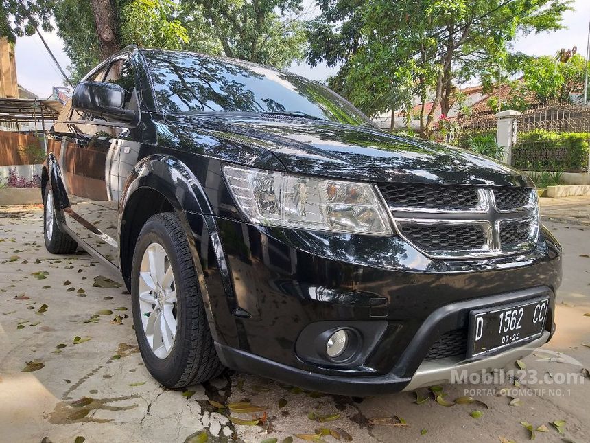 Jual Mobil Dodge Journey 2013 SXT 2.4 di Jawa Barat Automatic SUV Hitam ...