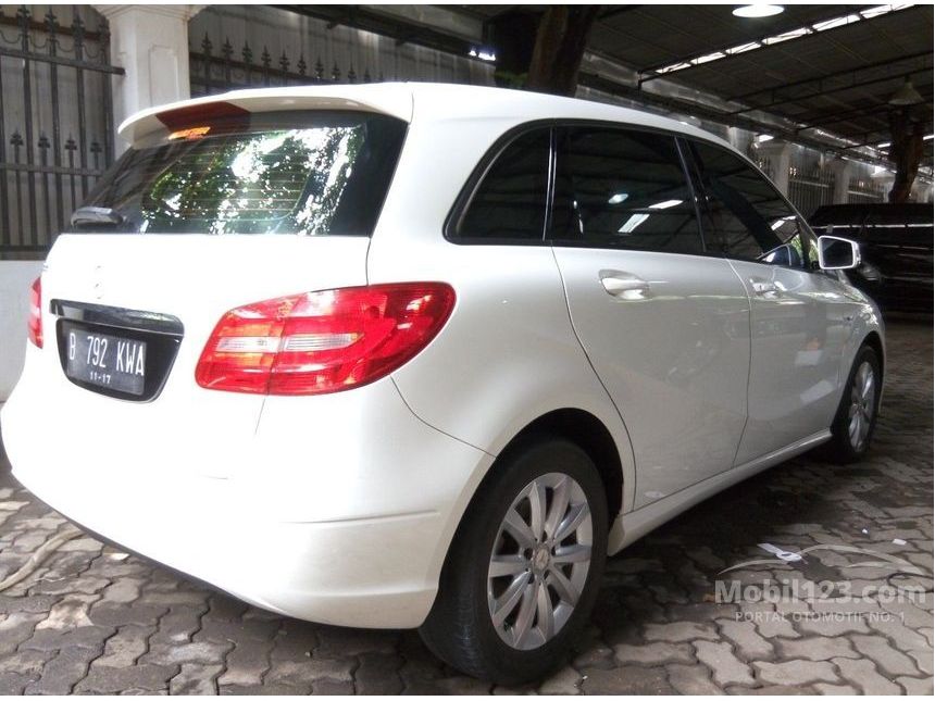 Jual Mobil Mercedes-Benz B200 2012 Urban 1.6 di DKI Jakarta Automatic ...