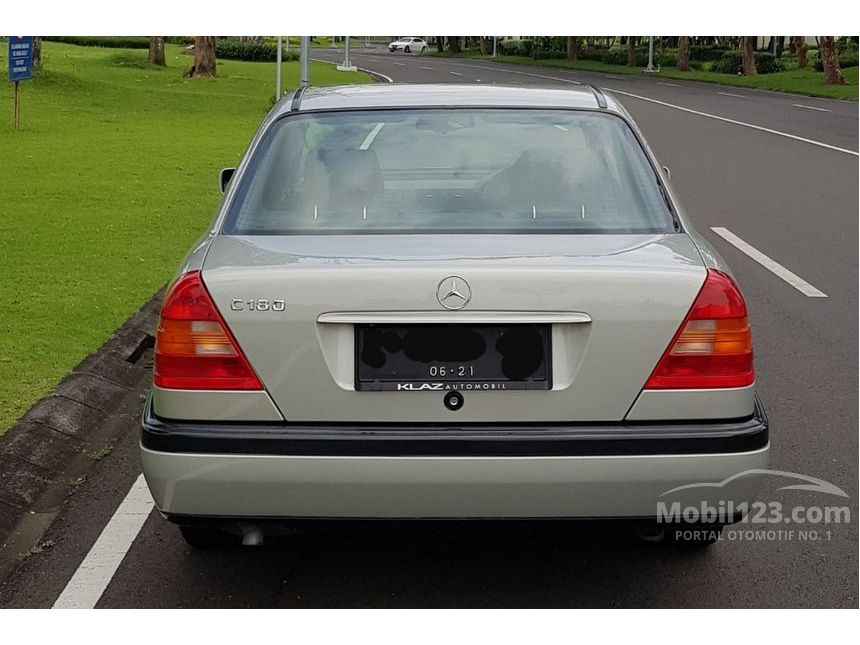 Jual Mobil Mercedes-Benz C180 1996 1.8 di Jawa Timur Manual Sedan Abu ...