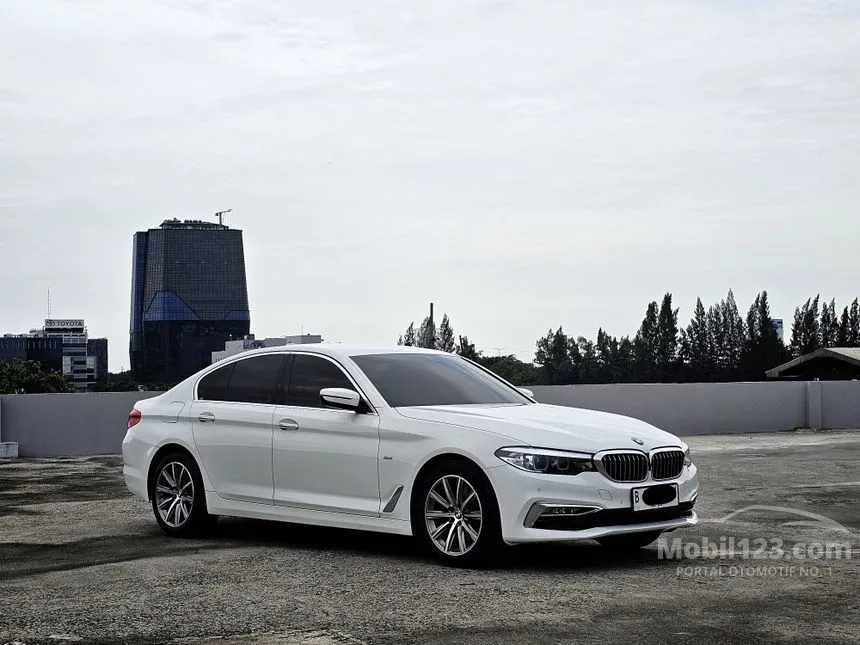 Jual Mobil BMW 520d 2018 Luxury 2.0 di DKI Jakarta Automatic Sedan Putih Rp 535.000.000 ...