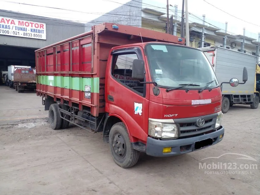Jual Mobil Toyota Dyna 2012 4.0 di Jawa Barat Manual Trucks Merah Rp ...