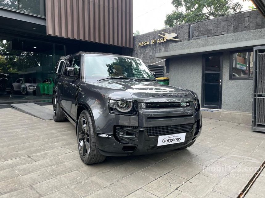 Jual Mobil Land Rover Defender 2023 130 First Edition P400 3.0 di Jawa ...