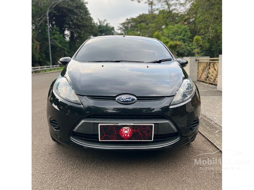 Jual Mobil Ford Fiesta 2012 Trend 1.4 di DKI Jakarta Automatic ...