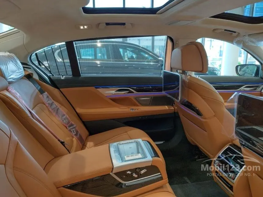 Jual Mobil BMW 730Li 2022 M Sport 2.0 di DKI Jakarta Automatic Sedan Hitam Rp 2.170.000.000 ...