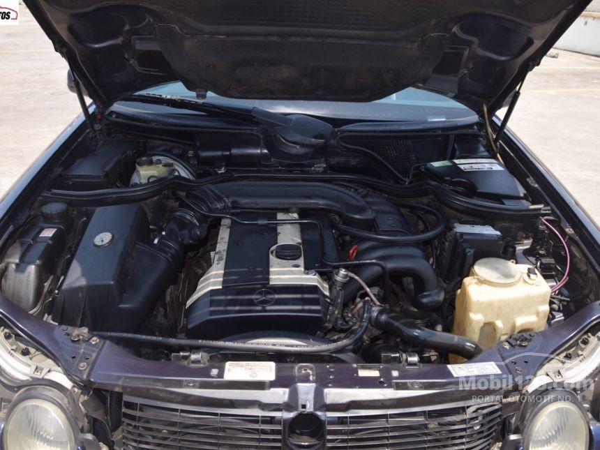Jual Mobil Mercedes-Benz E320 1996 W124 3.2 L6 Automatic 3.2 di DKI ...