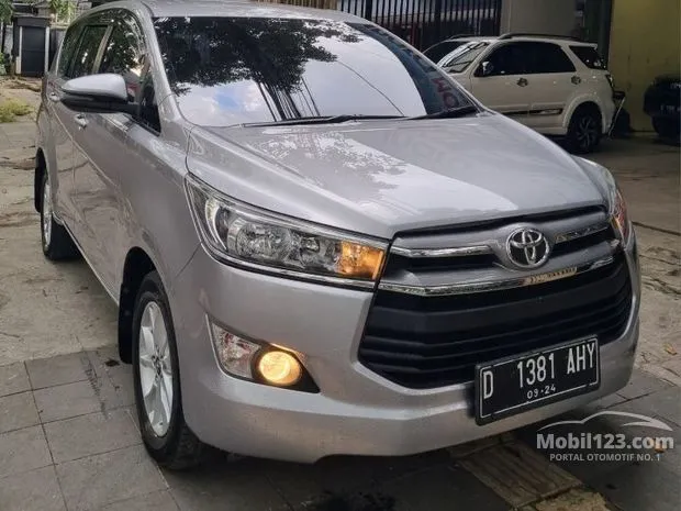 Toyota Kijang Innova Bekas Solar 2019 di Indonesia Harga Kredit Murah ...
