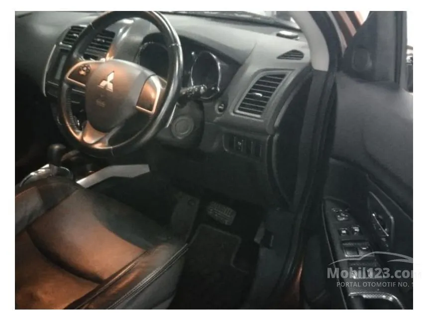 Jual Mobil Mitsubishi Outlander Sport 2016 PX 2.0 di DKI Jakarta ...