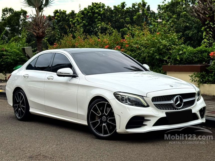 Jual Mobil Mercedes-Benz C300 2020 AMG Line 2.0 di DKI Jakarta ...