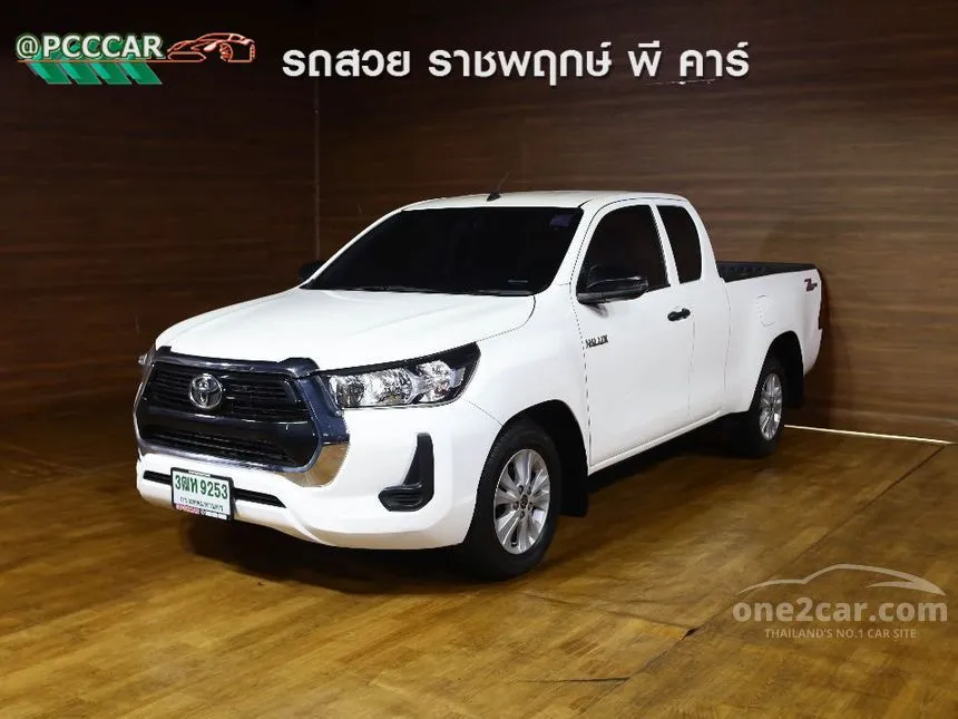 2024 Toyota Hilux Revo 2.4 SMARTCAB Z Edition Entry Pickup for sale on ...