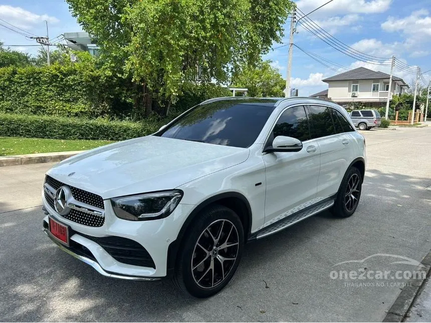 2021 Mercedes-Benz GLC300 2.0 W253 (ปี 15-22) e 4MATIC AMG Dynamic 4WD SUV มือสอง One2car