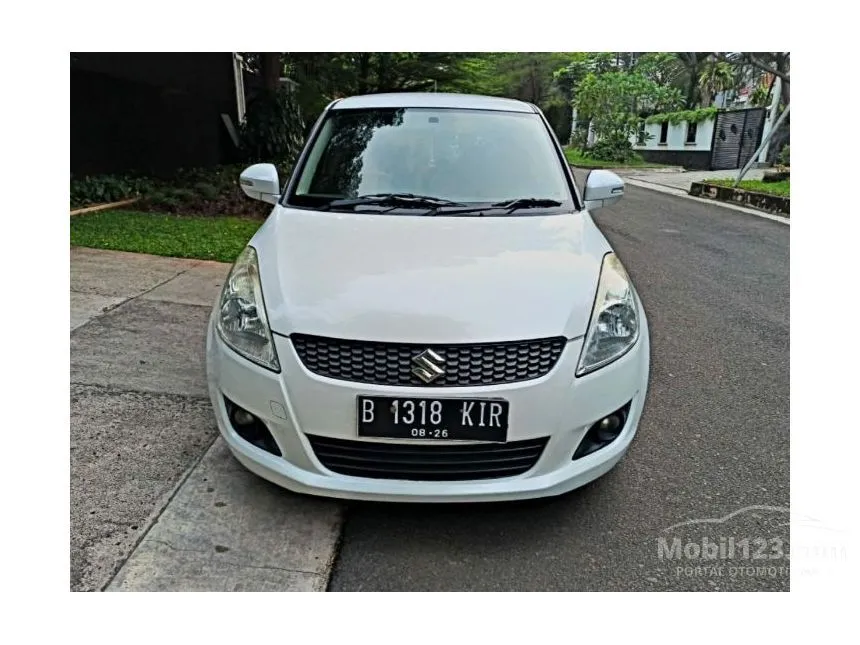 Jual Mobil Suzuki Swift 2016 GX 1.4 di DKI Jakarta Automatic Hatchback ...